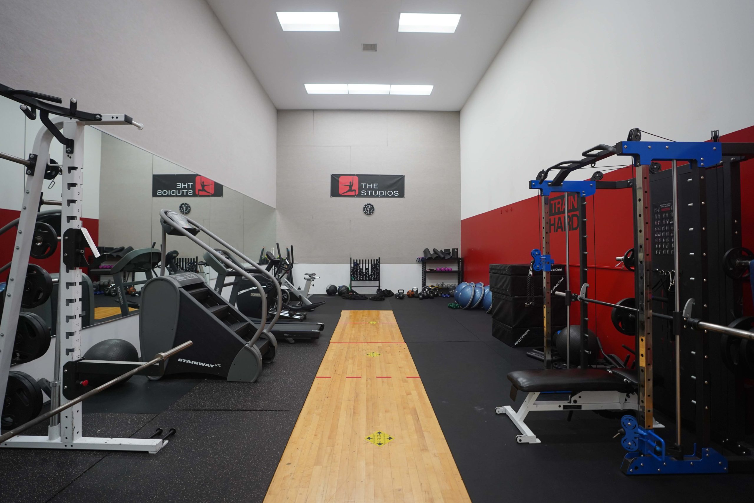 5 Tips for Renting the Perfect Fitness Gym for Your Personal Training ...